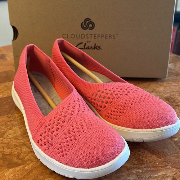Cloudsteppers by Clarks | Shoes | Clarks Coral Knit Adella Moon Ballet ...